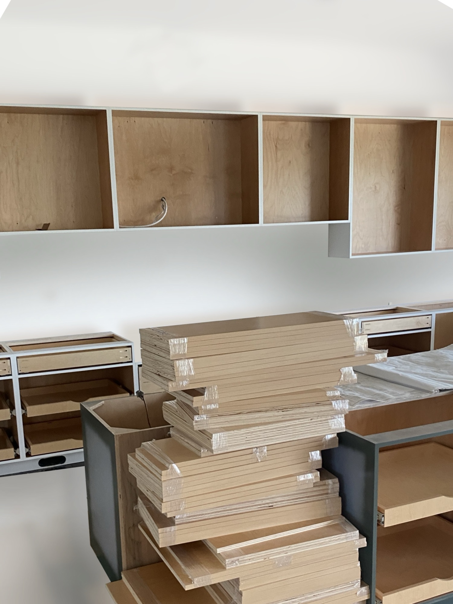 Affordable Cabinets & Counters – Built for you. Made to last.